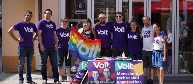 Die neue Partei "Volt" stellt sich auch in Waren vor » Wir sind ...